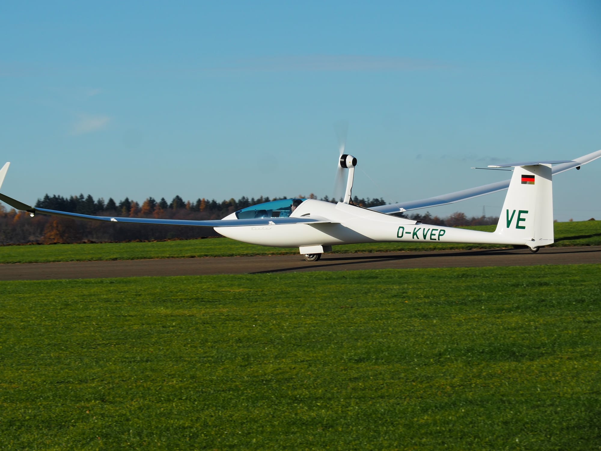 Erfolgreicher Jungfernflug | Ventus 3E Performance — WeGlide Magazine