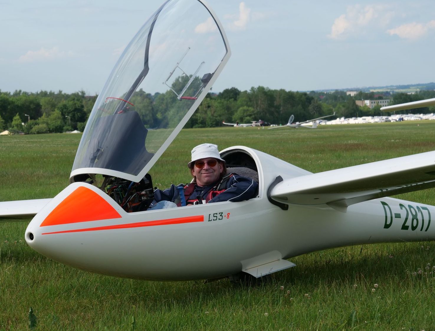 Welcome to 15m Class, Uwe Wahlig — WeGlide Magazine